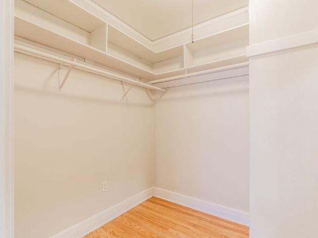 Stockbridge Studio Apartment for Rent at 1330 Boren Ave, Seattle, WA 98101 First Hill