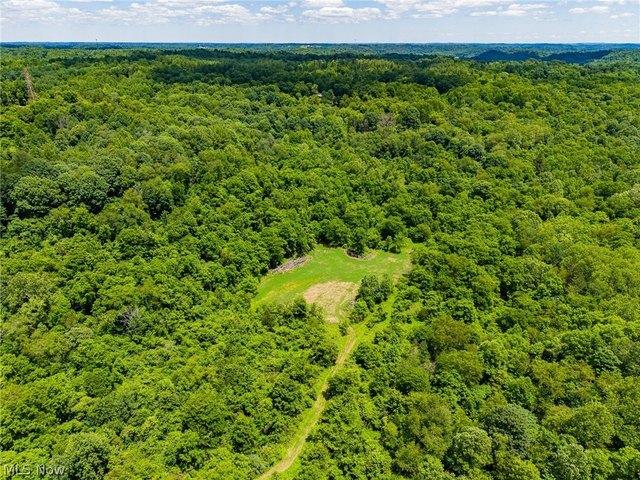 Stockdale Ln, Zanesville, OH 43701