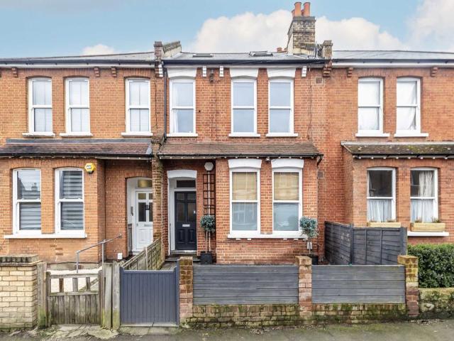 Stockfield Road, Streatham SW16, 1 bed flat to rent, £1,800 pcm | PrimeLocation