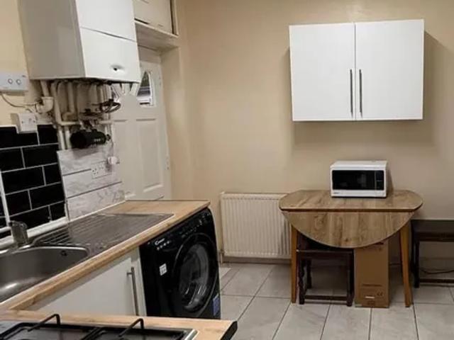 Stockport, SK4 1RS, United Kingdom | 3 bed house for rent #160302696 | Rentberry