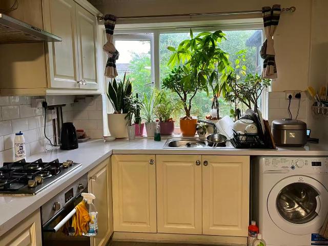 Stockport Road, Manchester M13, Room to rent, £600 pcm | PrimeLocation