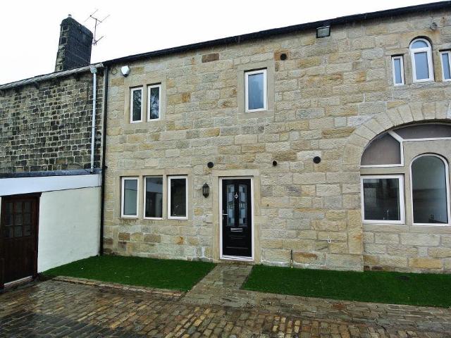 Stocks Hall Barn, Nest Lane, Mytholmroyd 3 bed terraced house to rent £1,295 pcm £299 pw