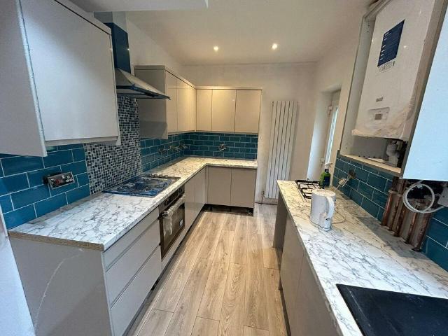 Stocksfield Avenue, Newcastle upon. 4 bed semi detached house to rent £1,550 pcm £358 pw