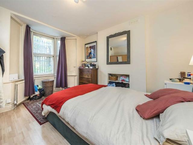 Stockwell Road, Stockwell SW9, 1 bed flat to rent, £1,800 pcm | PrimeLocation
