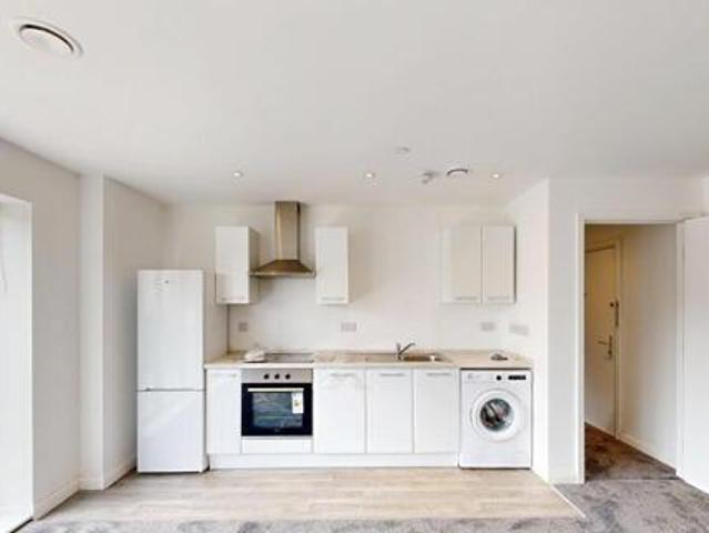 Stockwood Gardens Gorse Road, Luton, 1 Bedroom Apartment