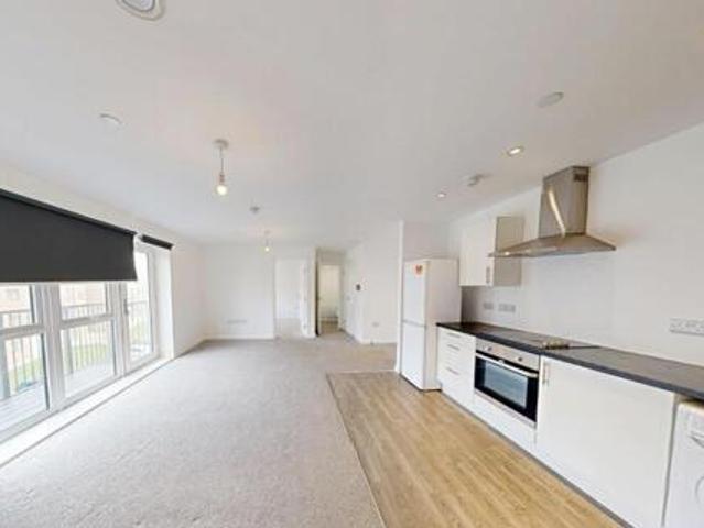 Stockwood Gardens Gorse Road, Luton, 2 Bedroom Apartment