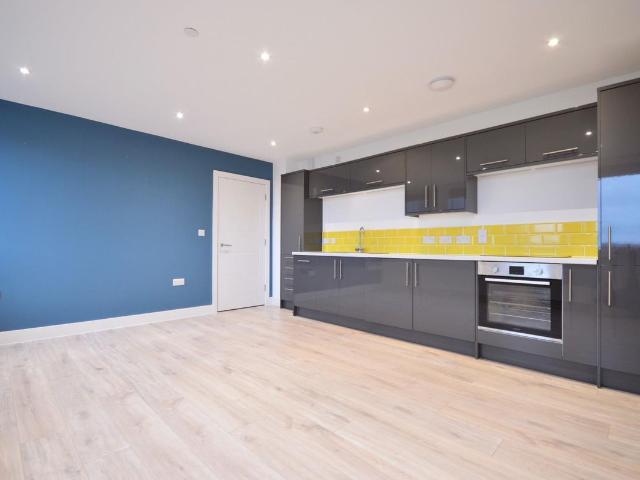 Stockwood Road, Brislington, Bristol BS4, 1 bed flat to rent, £1,050 pcm | PrimeLocation