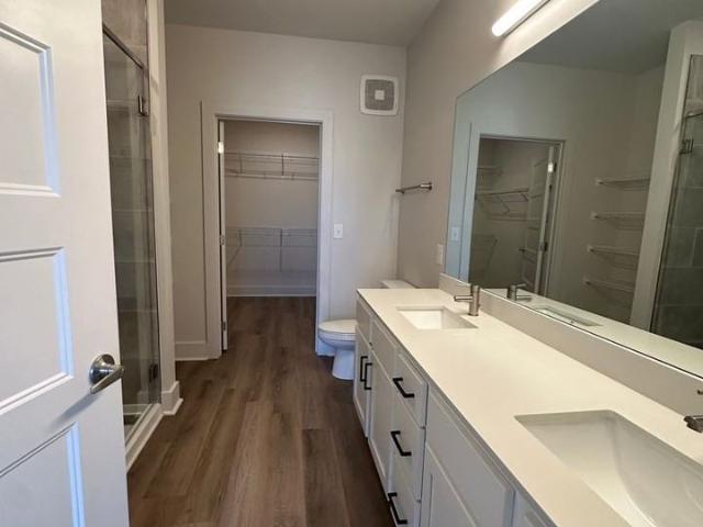 Stockyard Lofts 2 Bedroom Apartment for Rent at 215 Willow Ave, Knoxville, TN 37915