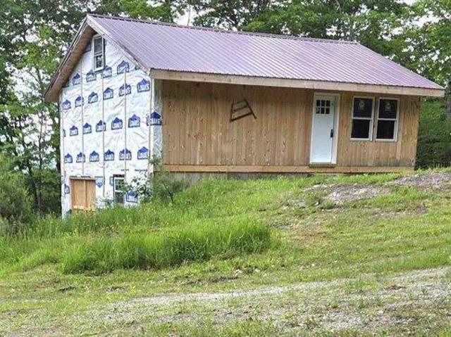 Stoddard NH 03464 104921821
