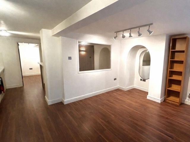 Stoke Grange, Guildford, Surrey, GU1