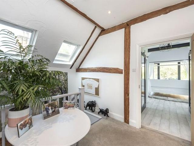Stoke Green, Stoke Poges, Slough SL2, 5 bedroom barn conversion to rent 69402166 | PrimeLocation