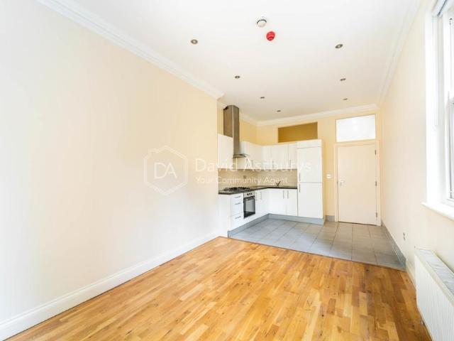 Stoke Newington Road, Stoke Newington 1 bed flat to rent £1,850 pcm £427 pw