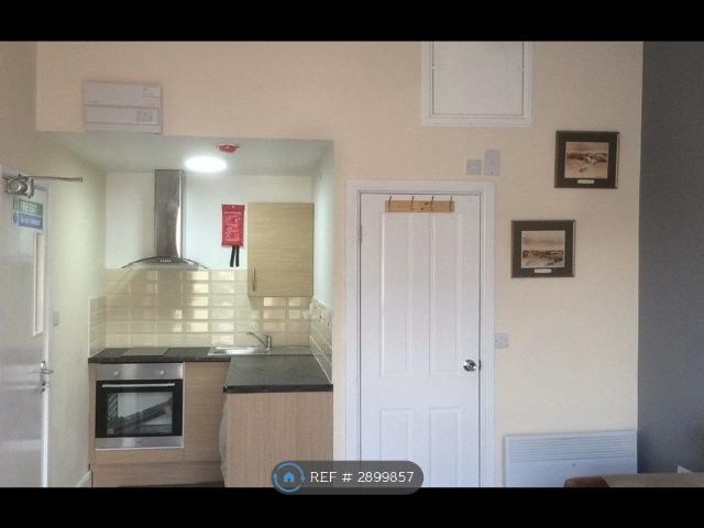 Stoke On Trent, Stoke On Trent ST4, 1 bed flat to rent, £600 pcm | PrimeLocation