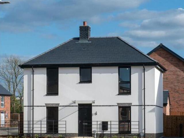 Stoke Orchard Road, Fairmont, Bishops Cleeve, 3 Bedroom Detached