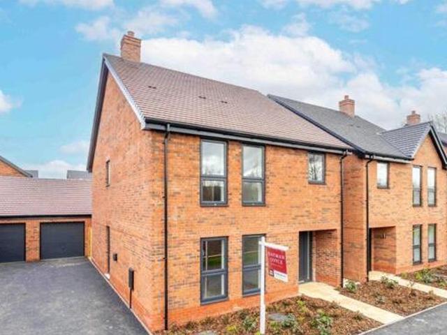 Stoke Orchard Road, Fairmont, Bishops Cleeve, 4 Bedroom Detached