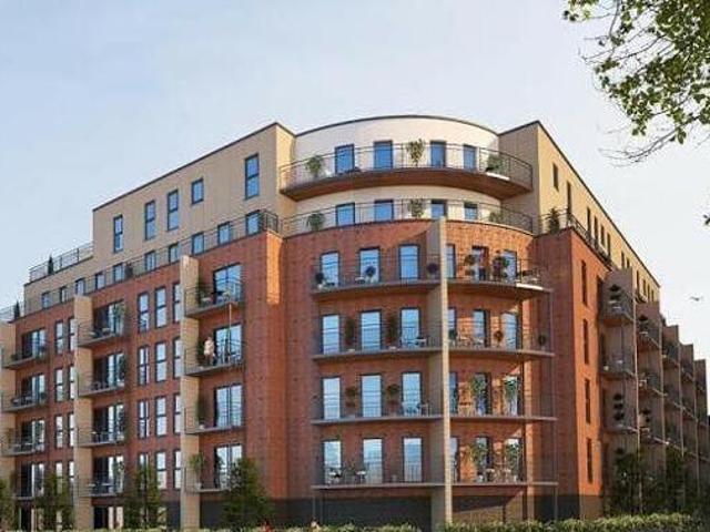 Stoke Road, Slough, 2 Bedroom Apartment