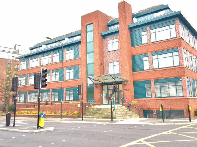 Stoke Road, Slough SL2, 2 bed property to rent, £1,400 pcm | PrimeLocation