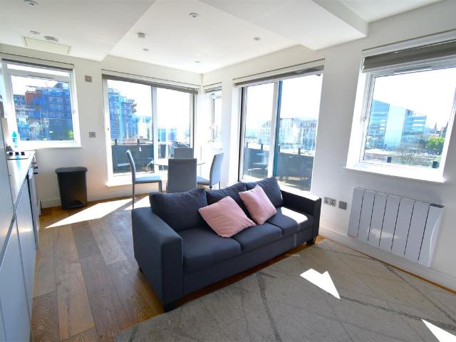 Stoke Road, Slough SL2, 2 bed property to rent, £1,575 pcm | PrimeLocation