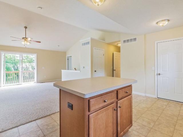 Stokely Creek Townhomes 3 Bedroom Apartment for Rent at 6190 Stokely Creek Trl, Ontario, NY 14519