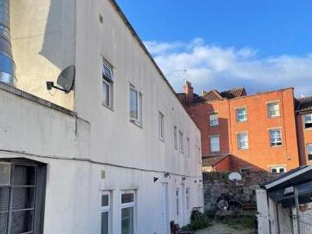 Stokes Croft, Bristol, 1 Bedroom House