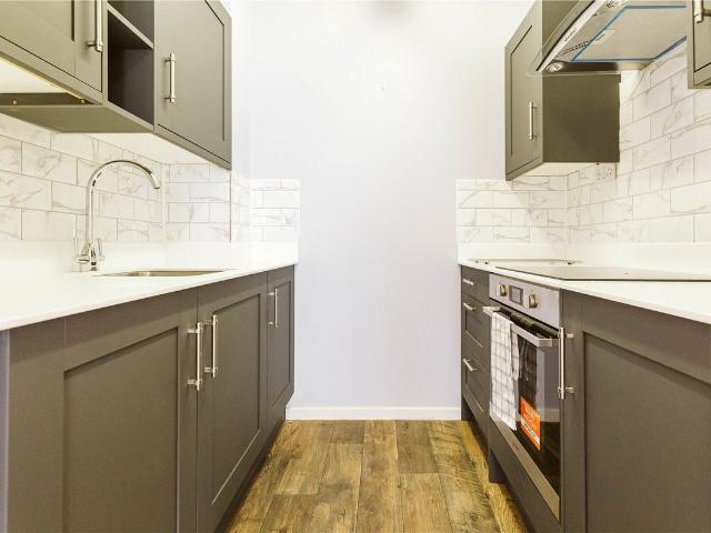 Stokes Croft, Bristol BS1, 1 bed flat to rent, £1,200 pcm | PrimeLocation