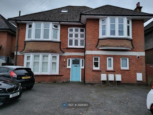 Stokewood Road, Bournemouth BH3, 2 bed flat to rent, £1,350 pcm | PrimeLocation