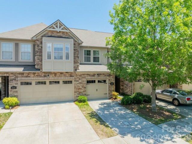 Stone Wells Dr, Charlotte, Home For Sale