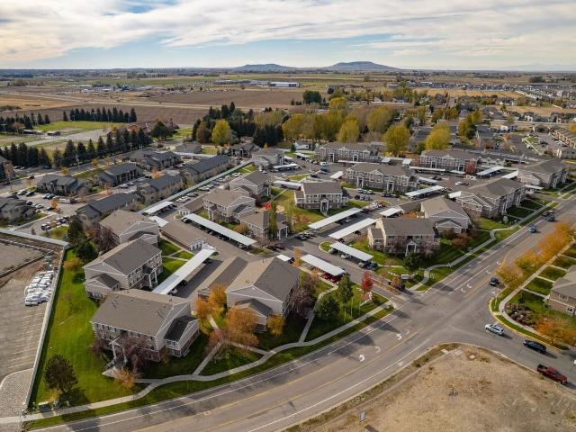 Stone Brook Apartments 1 Bedroom Apartment for Rent at 600 Pioneer Rd, Rexburg, ID 83440