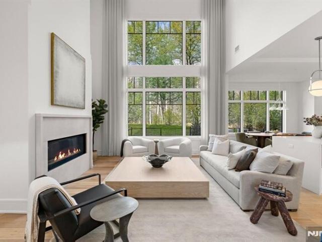 Stone Bridge Ct, Demarest, Home For Sale