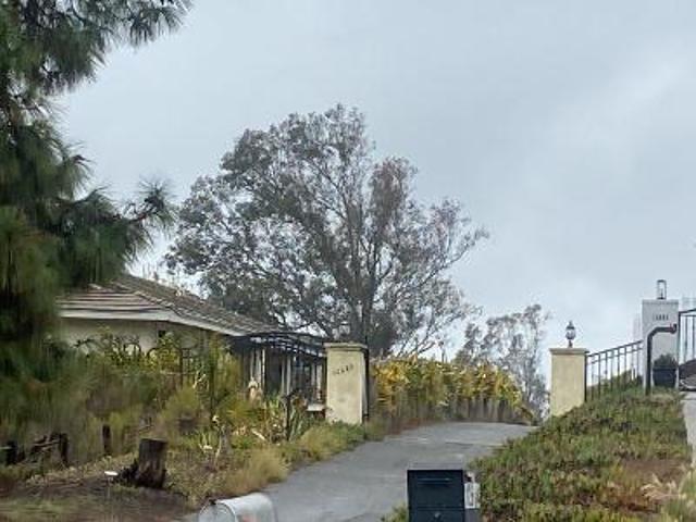 Stone Canyon Rd