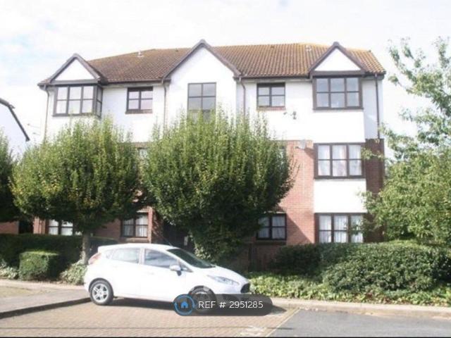 Stone Crossing, Greenhithe DA9, 1 bed flat to rent, £1,200 pcm | PrimeLocation