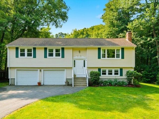 Stone Dr, Northborough, Home For Sale