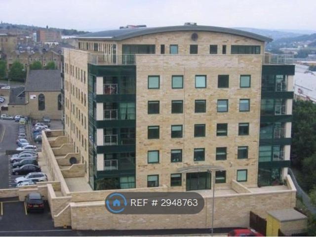 Stone Gate House, Bradford BD1, 2 bed flat to rent, £875 pcm | PrimeLocation