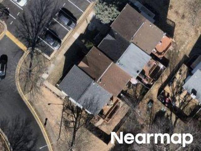 Stone Hill Ln