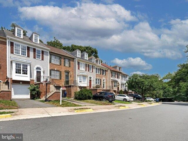 Stone Hill Pl, Springfield, Home For Sale