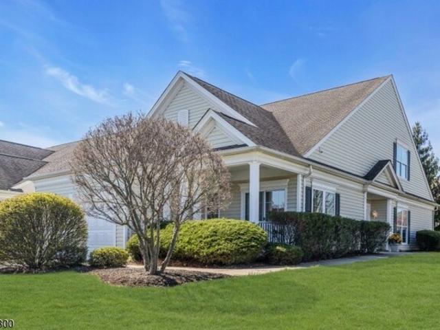 Stone Manor Dr, Franklin Twp, Home For Sale