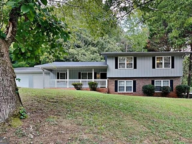 Stone Mill Ln Nw, Marietta, Home For Sale