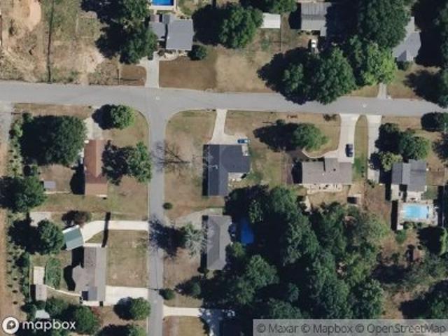 Stone Mill Ln NW