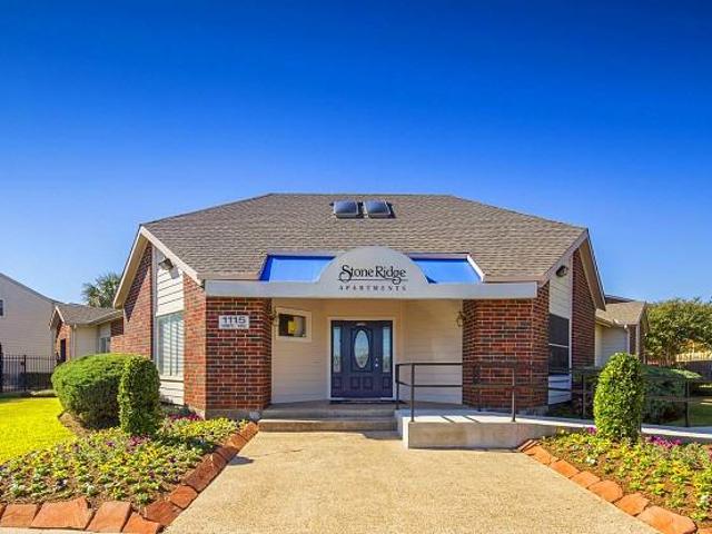 Stone Ridge North 1 Bedroom Apartment for Rent at 1115 Highway 146 N, Texas City, TX 77590