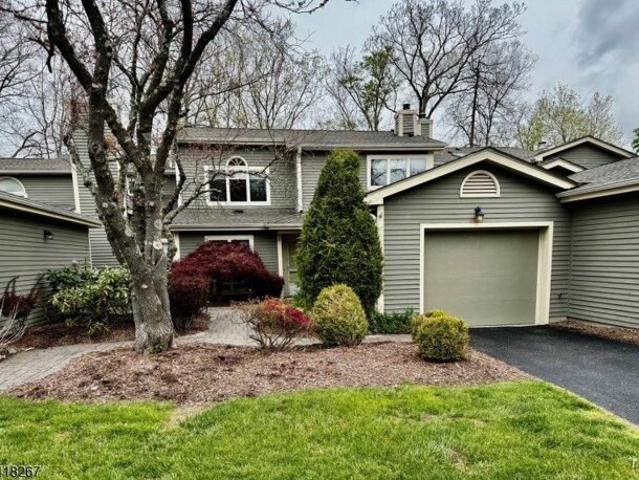 Stone Row Ln, Jefferson Township, Home For Sale