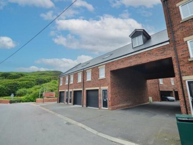 Stone Row, Skinningrove TS13, 4 bed end terrace house to rent, £1,400 pcm | PrimeLocation