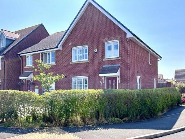 Stonemason Close, Woodford Halse, 4 Bedroom Semi detached