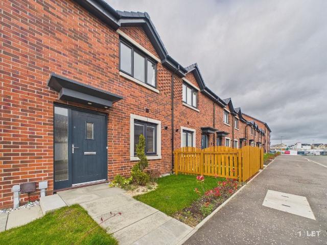 Stonebyres Road, Winchburgh, West Lothian EH52, 3 bed semi detached house to rent, £1,495 pcm | PrimeLocation