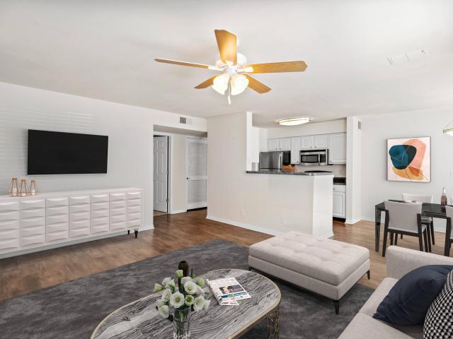 Stonebriar Woods Apartment Homes