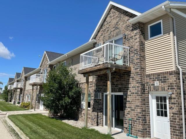 Stonebridge Villas 1 Bedroom Apartment for Rent at 3203 8th St Ne, Minot, ND 58703