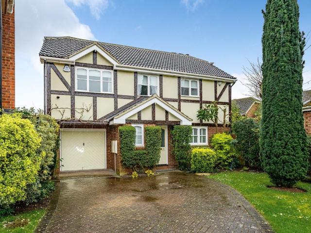 Stonebridge Field, Eton SL4, 3 bed detached house to rent, £2,650 pcm | PrimeLocation