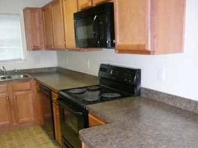 StoneCreek 2 Bedroom Apartment for Rent at 123 Saine Dr Sw, Marietta, GA 30008