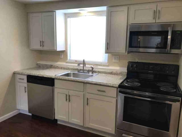 Stonecrest Town Homes And Apartments 2 Bedroom Apartment for Rent at 44 Mcconnell Rd, Cecil, PA 15321