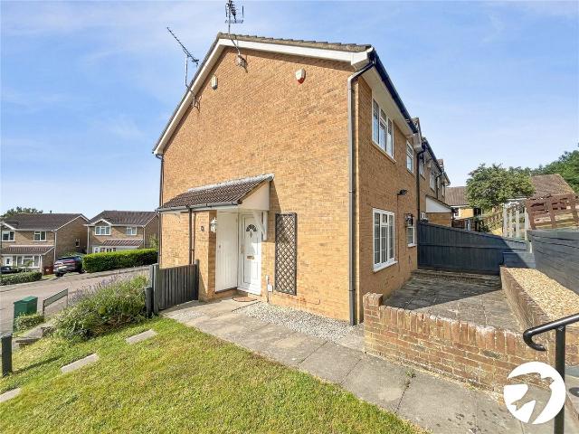 Stonecross Lea, Chatham, Kent ME5, 1 bed end terrace house to rent, £1,050 pcm | PrimeLocation