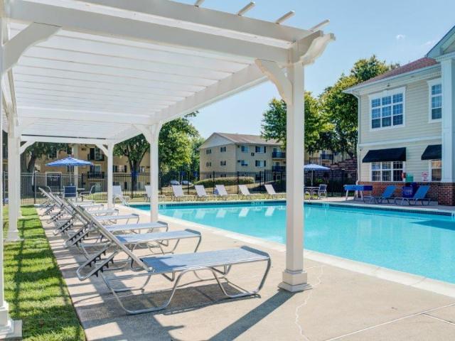 Stonegate at Devon Apartment Homes 1 Bedroom Apartment for Rent at 300 Avon Road, Devon, PA 19333